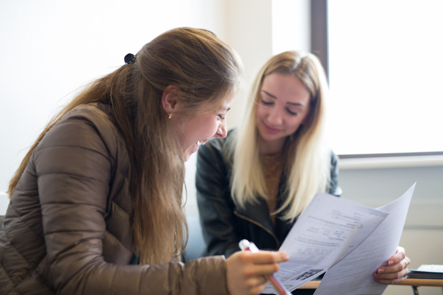 How to Use LOTS and HOTS Thinking Skills in Class