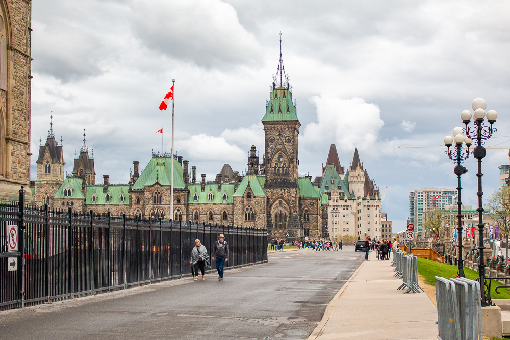 Learn French in Montreal - Study French with EC