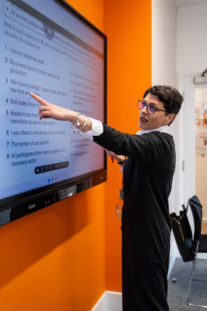 Learn English in Montreal - study with EC English Schools